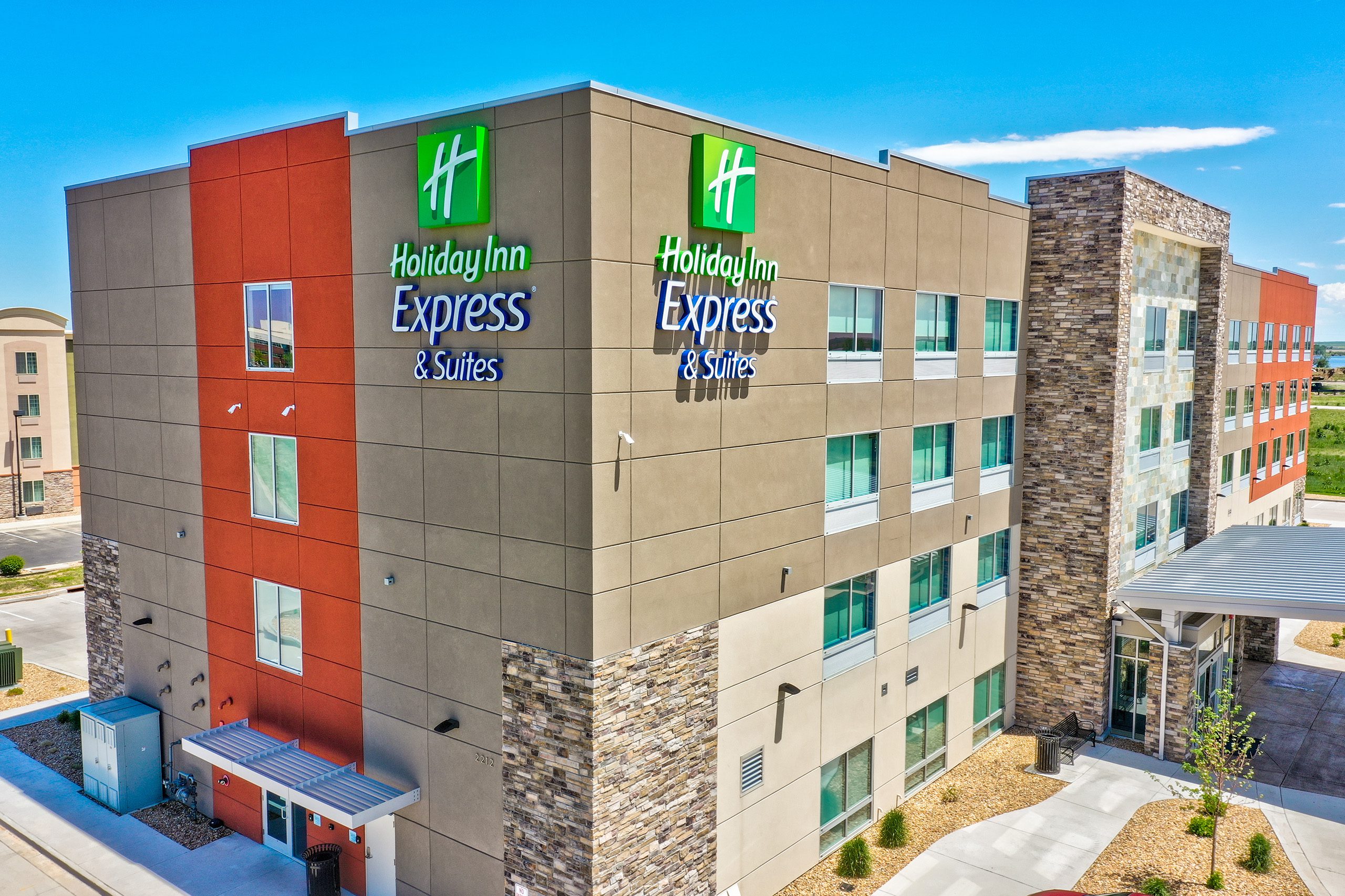 Holiday Inn Express at Prairie Center - Redland